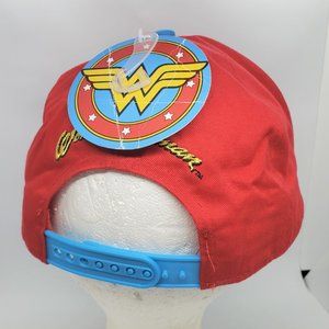 DC Comics | Accessories | Nwt Wonder Woman Snapback Baseball Hat ...